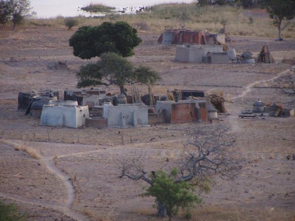 Pictures of the Kasena area | The Kasena with their colours and sounds
